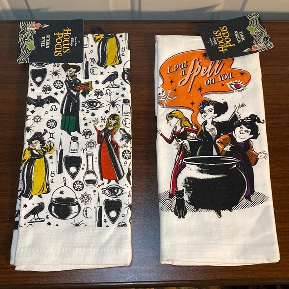 Disney | Kitchen | Nwt 2 Disney Hocus Pocus Kitchen Towels | Poshmark